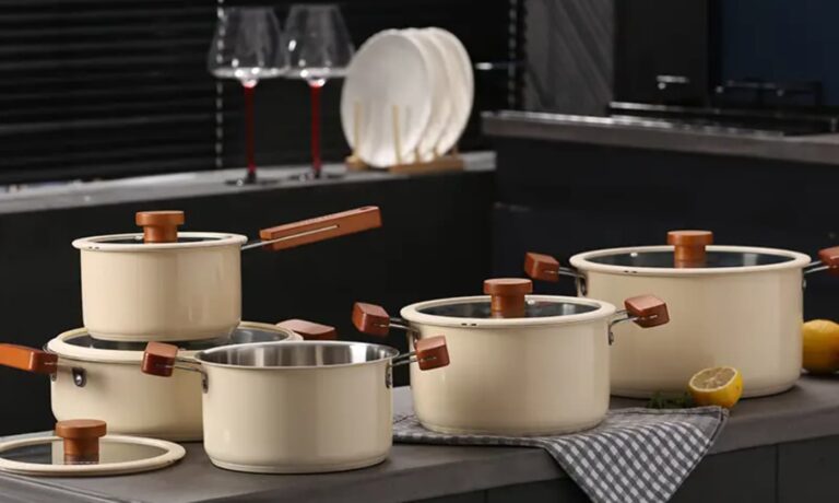 What Cookware Is 100% Non-Toxic?